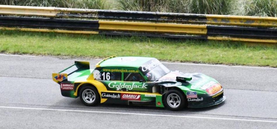 Noticias | Réplica del auto de Falaschi giró en el autódromo local